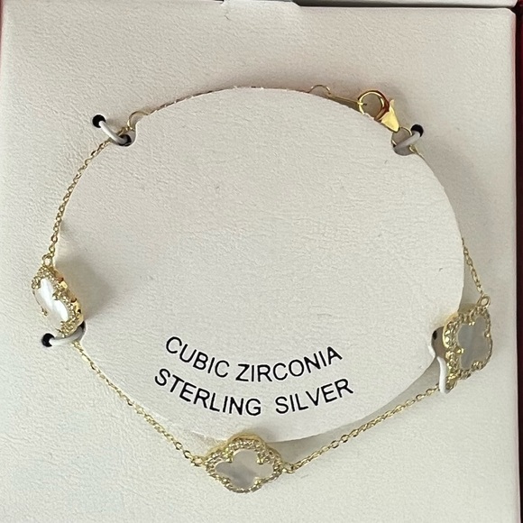 Rachel Zoe | Jewelry | Rachel Zoe Clover Bracelet | Poshmark